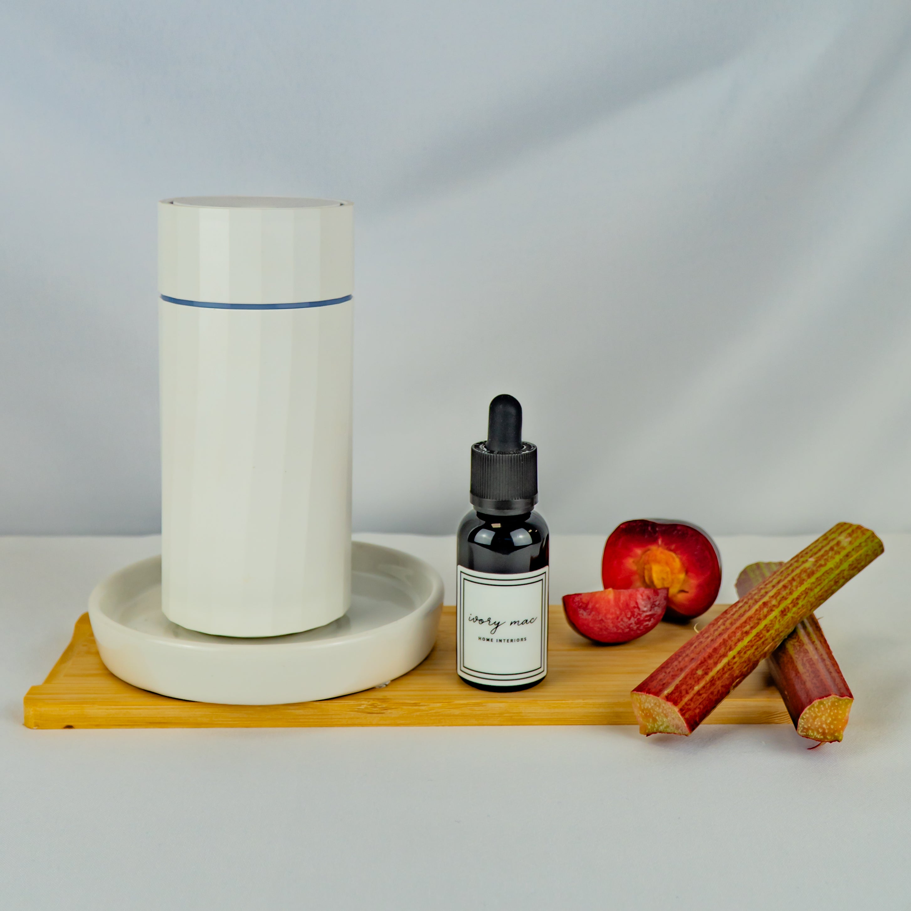 Black Plum & Rhubarb Fragrance Oil – Ivory Mac