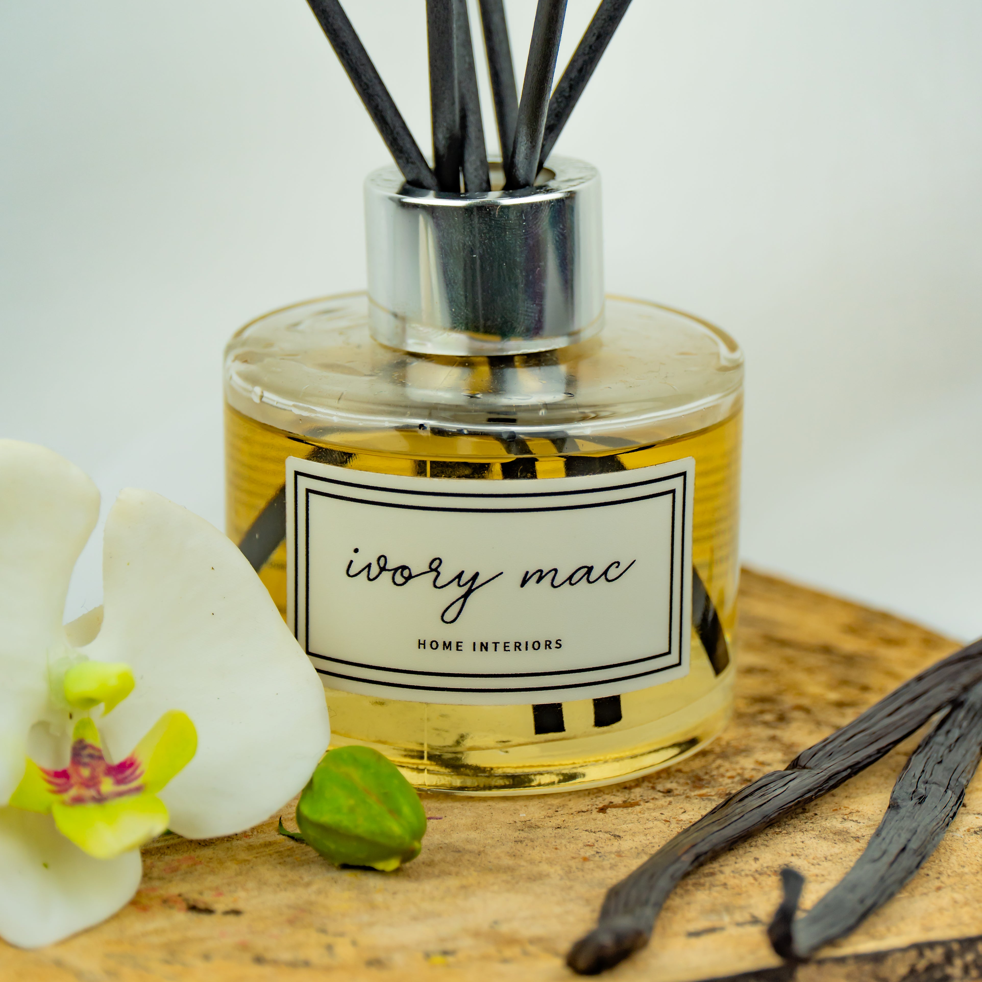 Black Orchid Reed Diffuser – Ivory Mac
